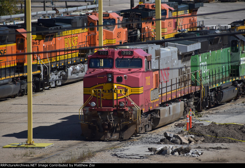 BNSF 702 2723 4843 4817 4766